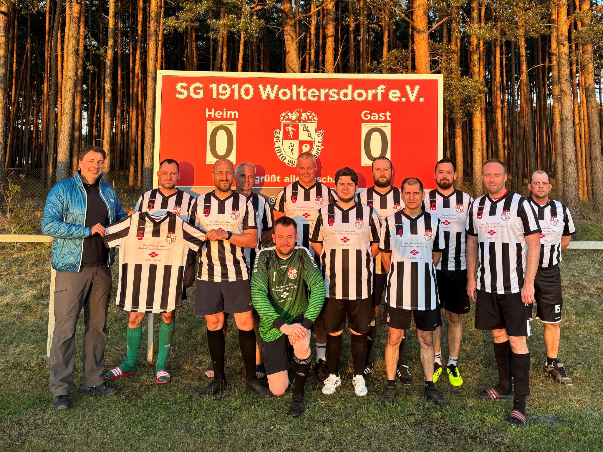 Frisch eingekleidet – Danke an Fliesenlegermeister Ronny Körtge! – SG ...